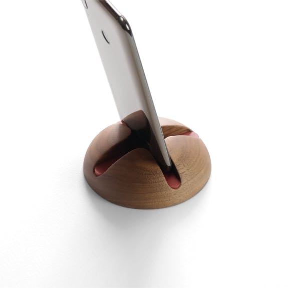 Button Phone Stand – Blankspace